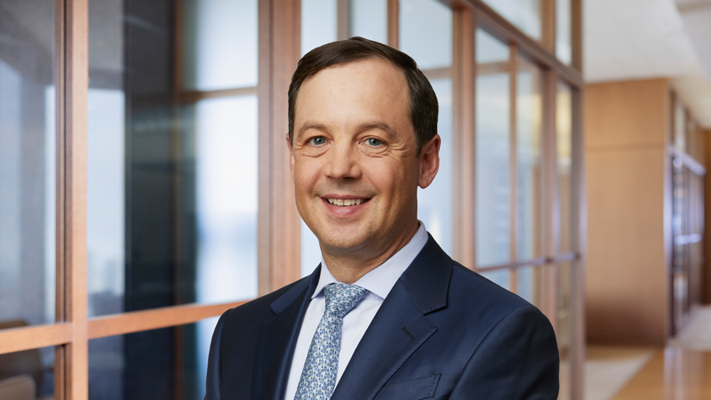 Phil Barret biography | Dodge & Cox